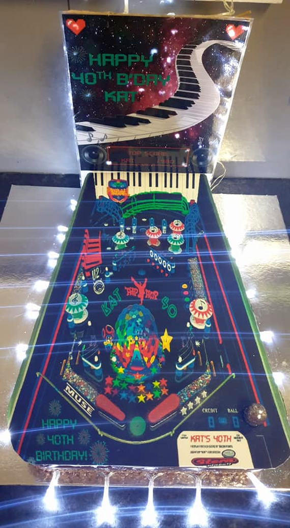 Super Awesome Pinball Birthday Cake | AUSRETROGAMER